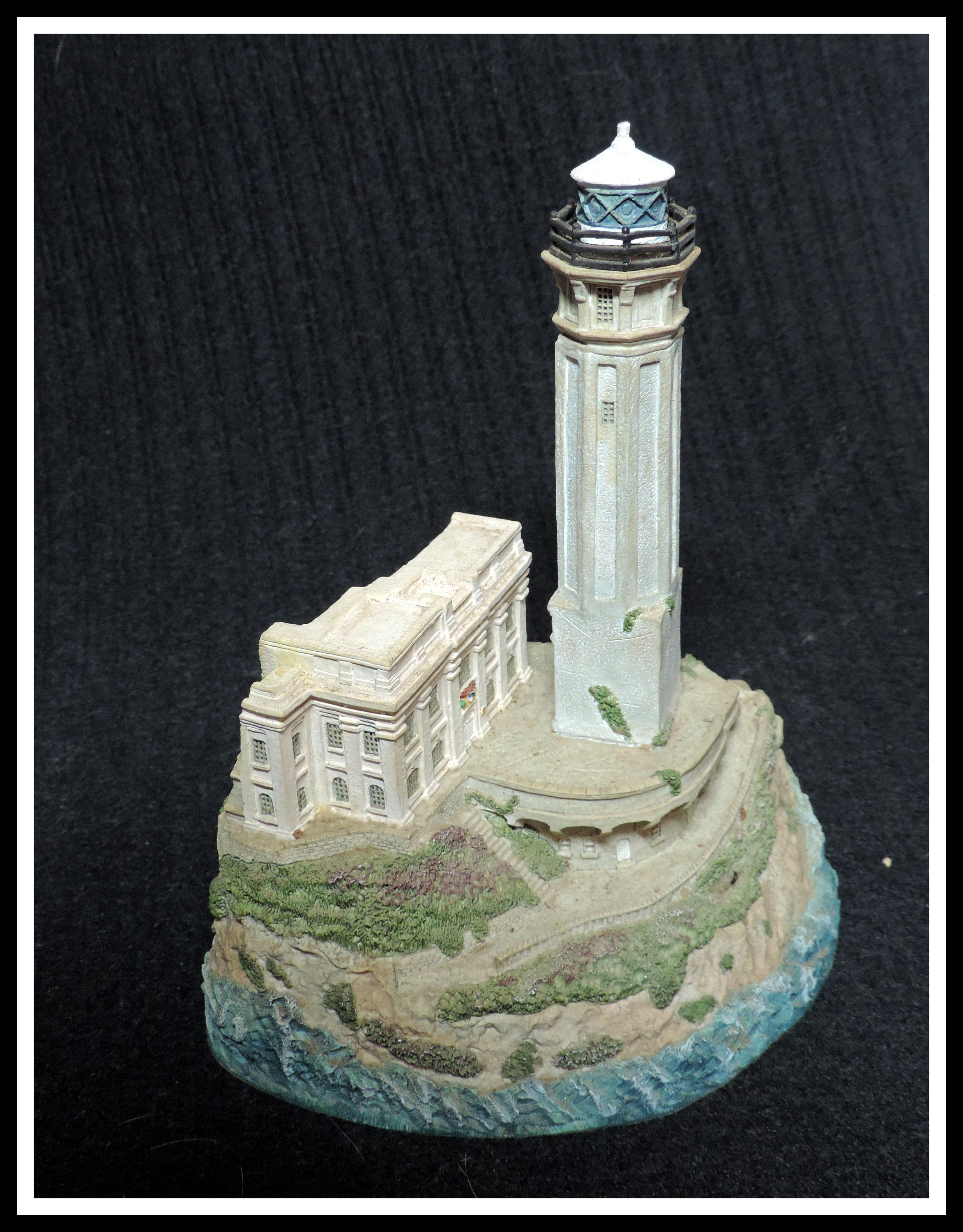 Alcatraz, CA Lighthouse Large Model. 1996. 8" Tall, 3 Lb. Historic ...