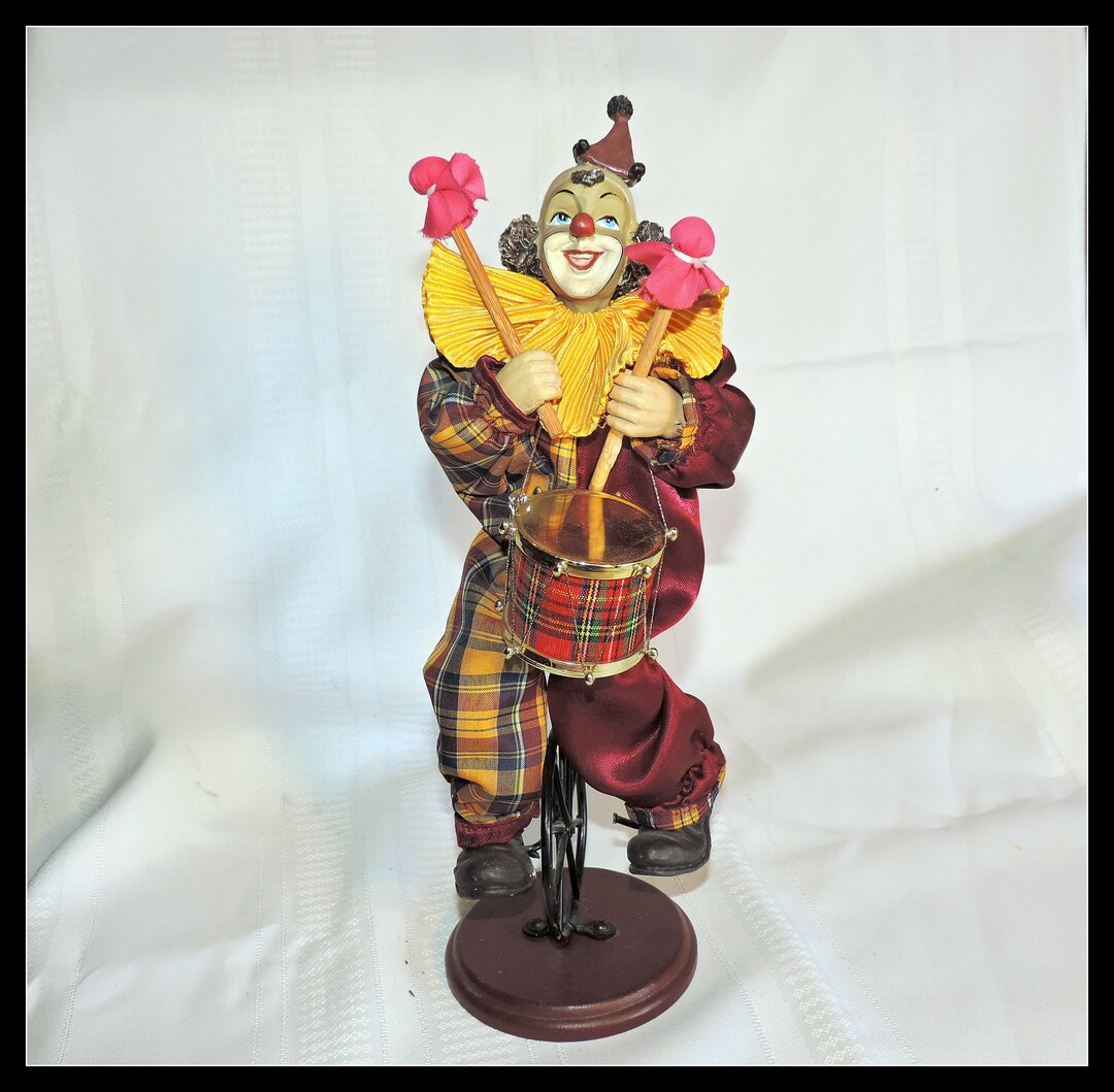 Rare Find Vintage Circus Clown Doll Figurine, Wooden Stand. Very Good ...