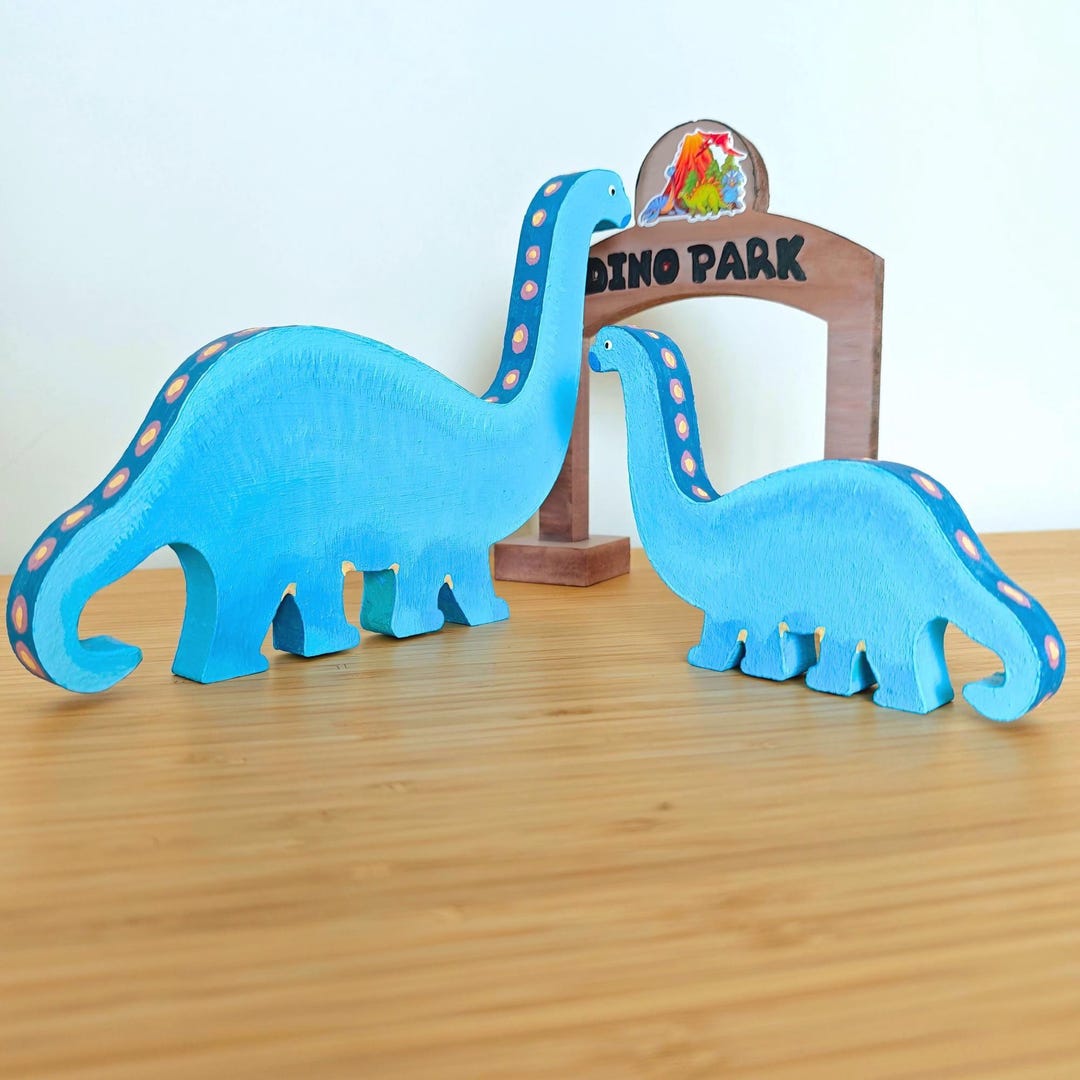 Waldorf Brontosaurus Toy, Dinosaur Play Set, Wooden Dinosaur Figures ...