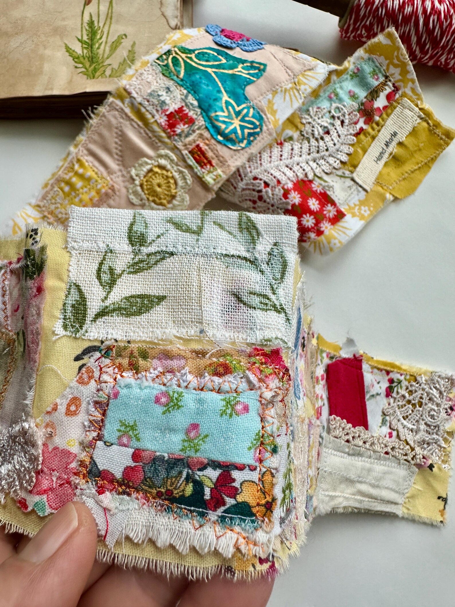 Snippet Roll, Vintage & Modern Mixed Fabric, Handmade Snippet Roll,3 ...