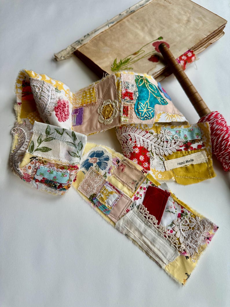 Snippet Roll, Vintage & Modern Mixed Fabric, Handmade Snippet Roll,3 ...