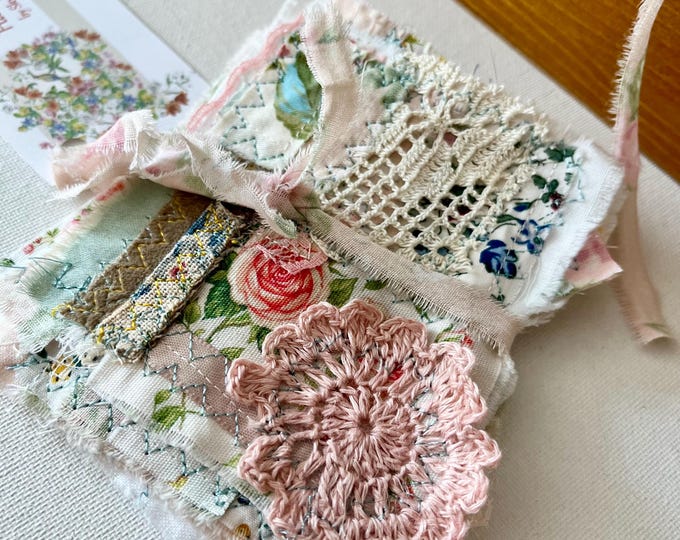 Handmade Lacy Snippet Clusters, 5 Pieces Set. Size 3'' X 4 Inches - Etsy