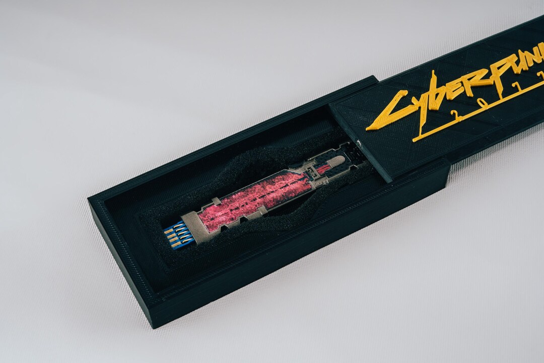 Cyberpunk 2077 Relic Biochip USB Drive - Johnny Silverhand Relic ...