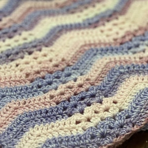 Double Shell Ripple Blanket - Etsy