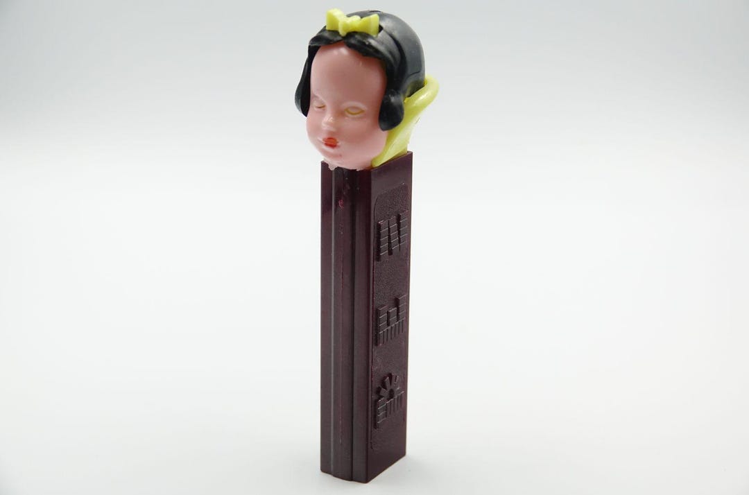 Vintage Pez Dispenser : SNOW WHITE RARE 1960's Us Patent Austria Made ...