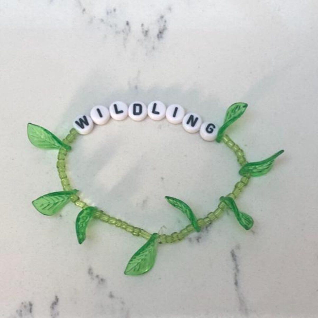 Lightlark by Alex Aster Bracelets Wildling - Etsy