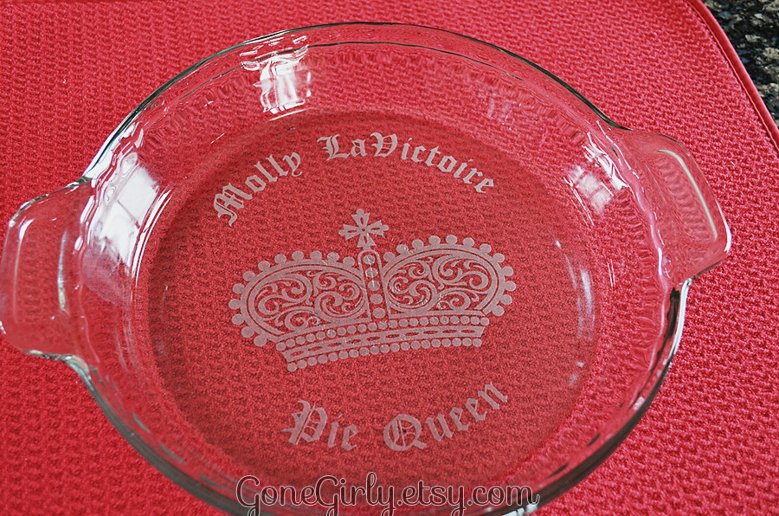 Pie Queen and Crown Custom Engraved Pie Plate - Etsy