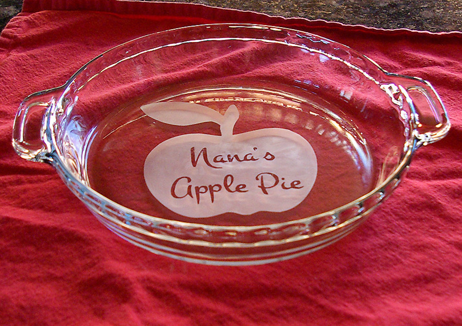 Custom Apple Pie Engraved Plate - {your Name}'s Apple Pie! Etched Basic ...