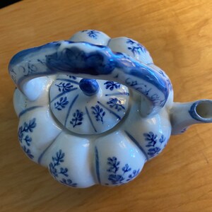 Dainty Ruffled Floral Teapot 9 Ruffles Small Asian Blue and White ...