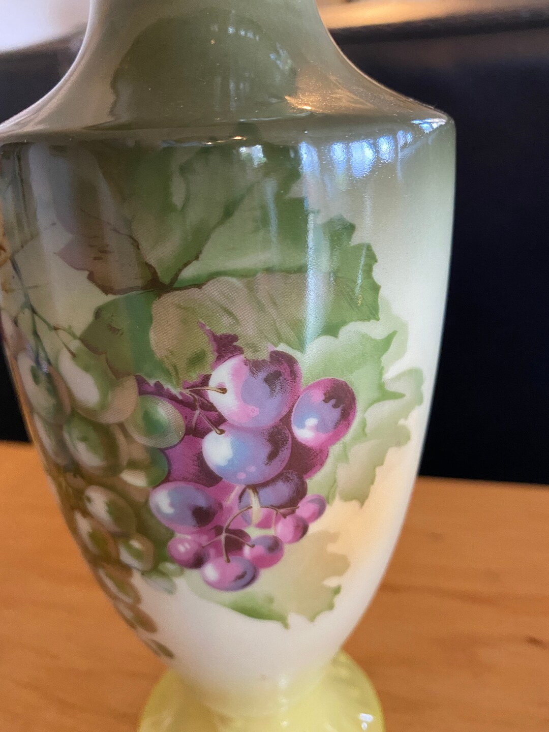 BAVARIA Porcelain Vase Hand Painted Artist SIGNED Grapes A Kaca ...