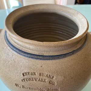 Antique Salt Glazed BEANS Pot Cedar Swamp Stoneware Co. Middleborough ...