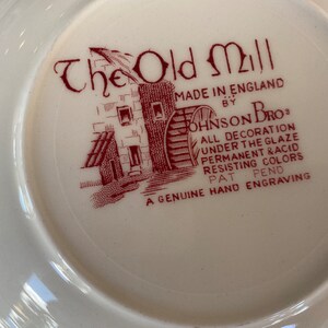 Red Old MILL 39 Pc Set China Set Vintage Johnson Bros. England - Etsy