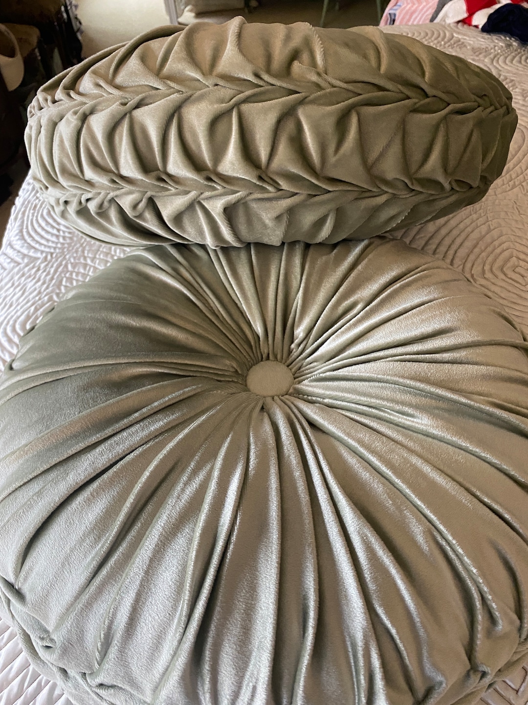 VINTAGE Round Velvet Pleated Pillow Pair, Button in Middle, Double ...