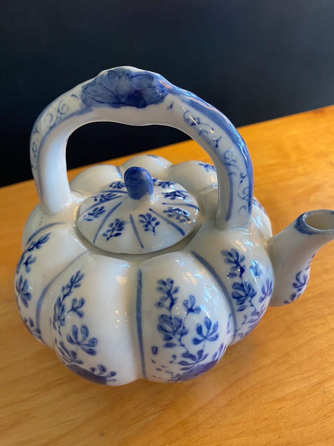 Dainty Ruffled Floral Teapot 9 Ruffles Small Asian Blue and White ...