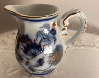 Flow Blue Pitcher | Etsy