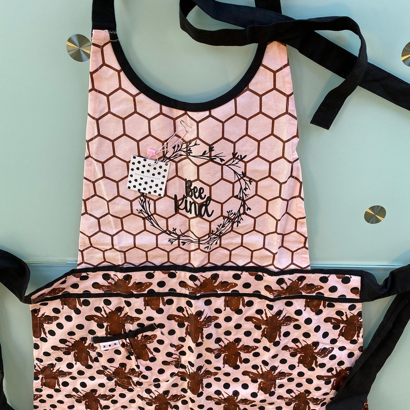 Honey Bee Apron - Etsy