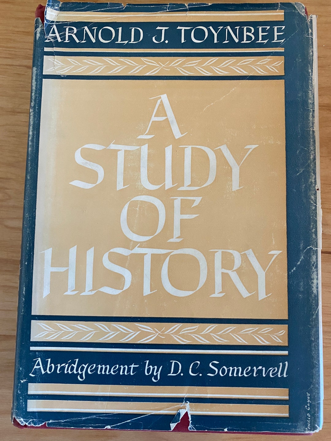 A Study of History by ARNOLD TOYNBEE I- VI First American Edition 1947 ...
