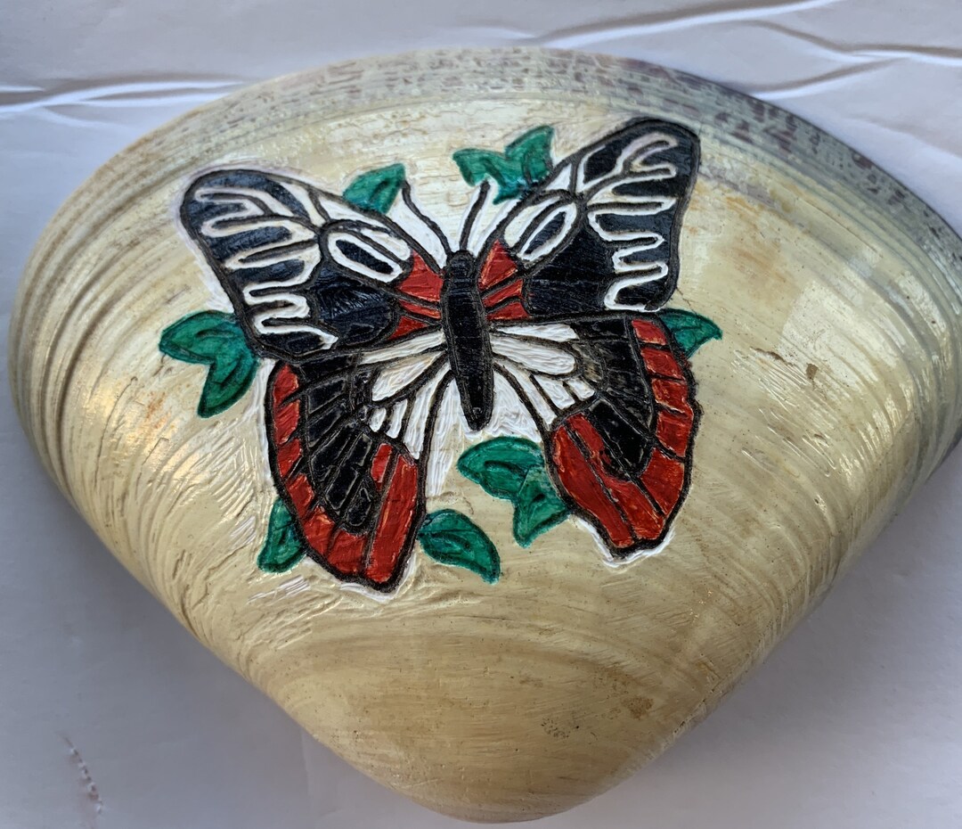 Hand Painted Clam Shell With Matching Towel - Etsy