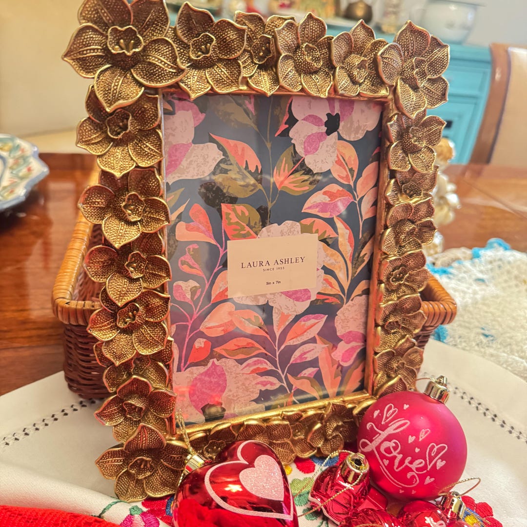 ORNATE Golden Encrusted Floral Frame, Never Used, Standing FRAME Carved ...