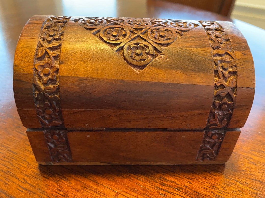 Vintage Carved Wood Hump Back Box Nice! - Etsy
