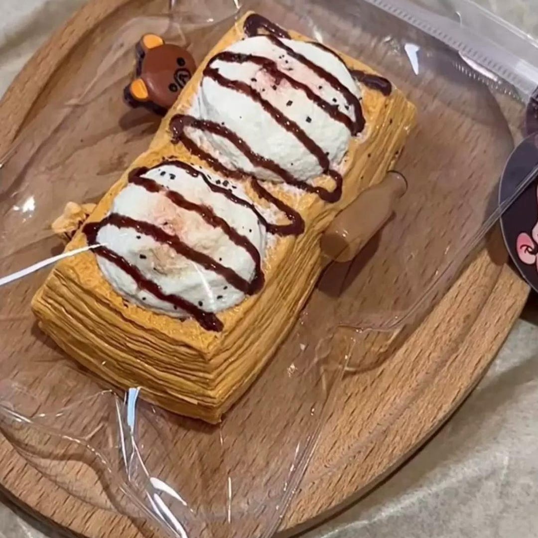 Sticky TPR Cream Puff Tower Stress-relieving Soft Rubber Toy, a New ...