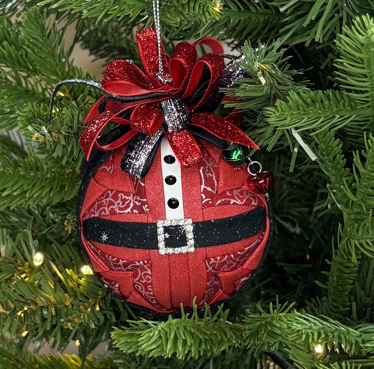 26001 Quilted Ornament - Santa Suit With Jingle Bells - Etsy