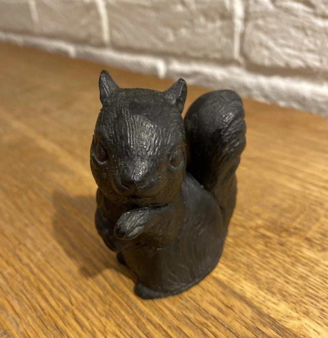 Vintage Kingmaker Coal Squirrel Figurine – Handmade in Wales – Rare ...