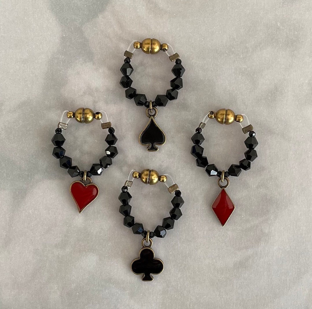 GAME NIGHT! Magnetic Wine Charms Set of 4 - Etsy
