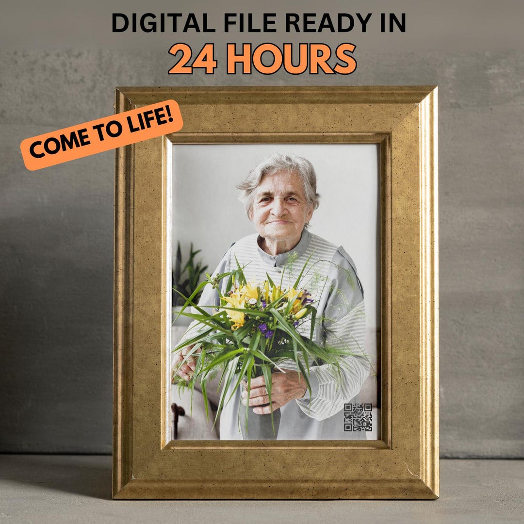 Personalized Family Portrait With AR QR Code – Custom Augmented Reality Family Photo ...