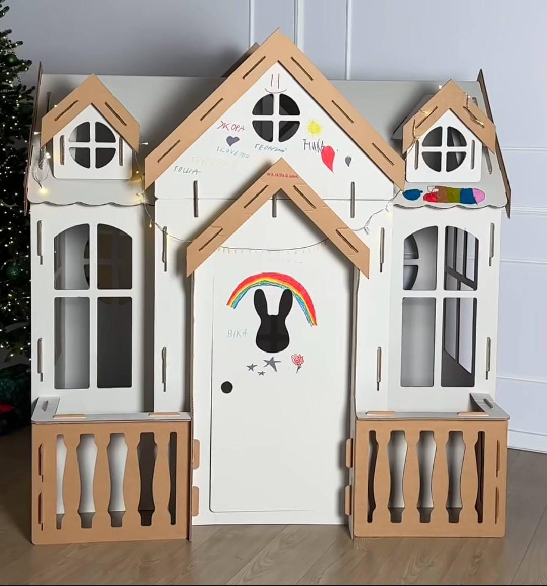 Eco-friendly Children's Play Booth. Life Size Cardboard House. Fortress ...