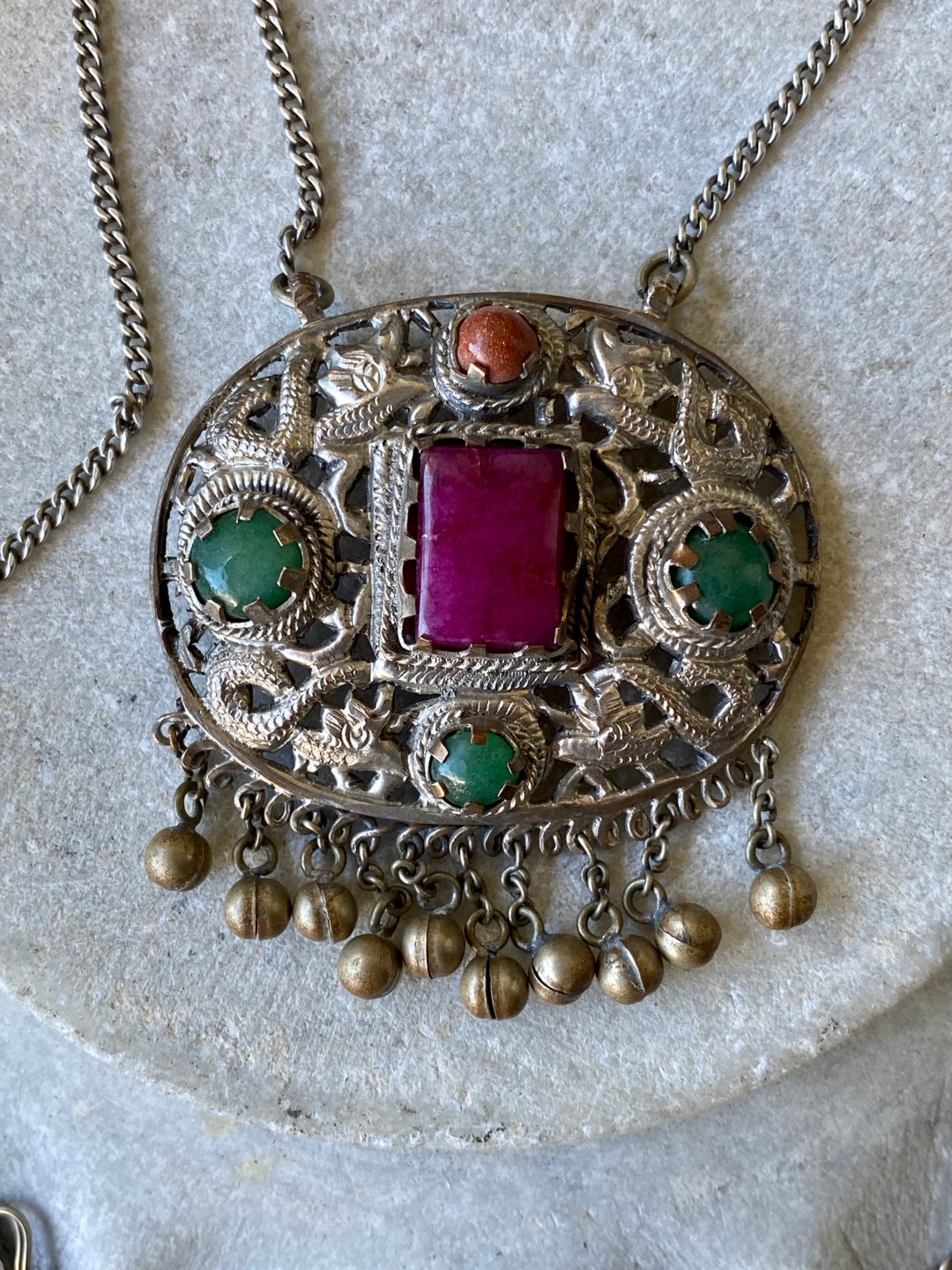 Beautiful Old Asian Mystical Raw Ruby Emerald Gold Stone Dragon Silver ...