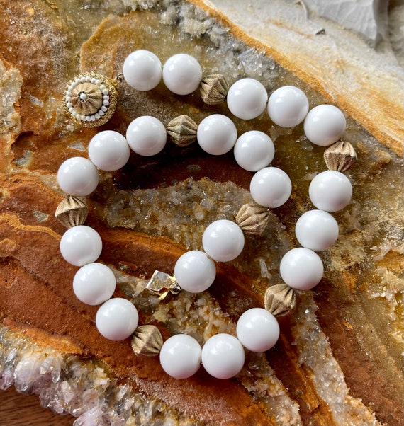 Retro Desinger White Lucite Balls Textured Brass on Gold Tone - Etsy