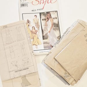 Style 1723 Flowing Dress and Jacket Sewing Pattern. - Etsy