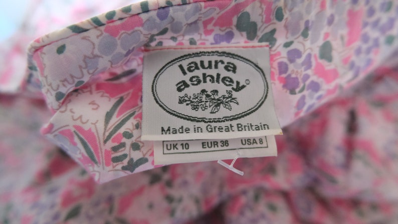 Laura Ashley Vintage Floral 1980s 80s Pretty Pink Cotton Day Dress ...