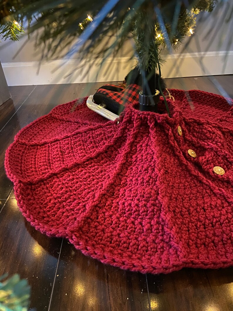 Farmhouse Christmas Tree Skirt Hand Crocheted Red - Etsy