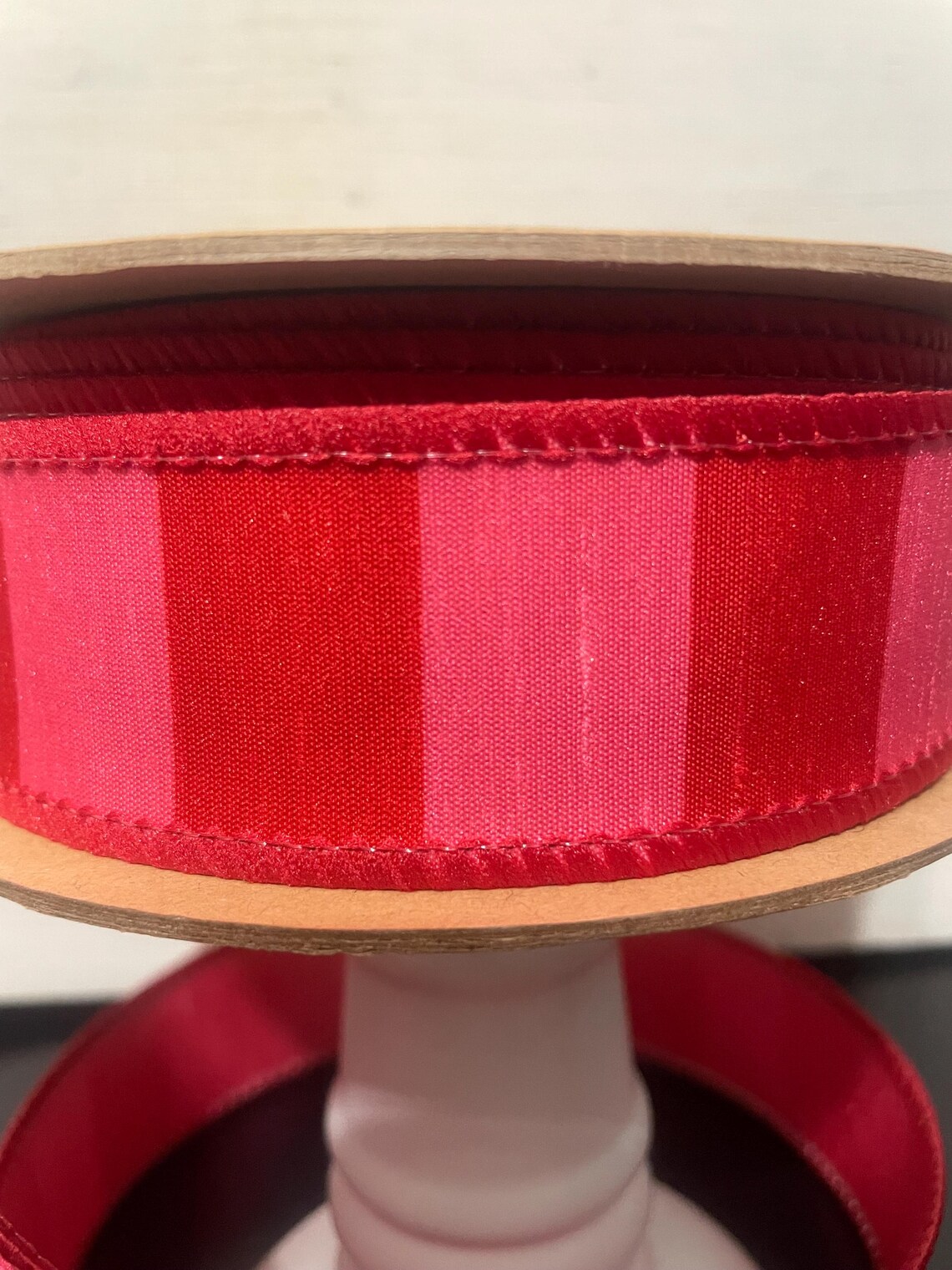 1-1/2” X 10 Yard Roll Laribbons Pink/red Horizontal Stripe Fuses Wired ...