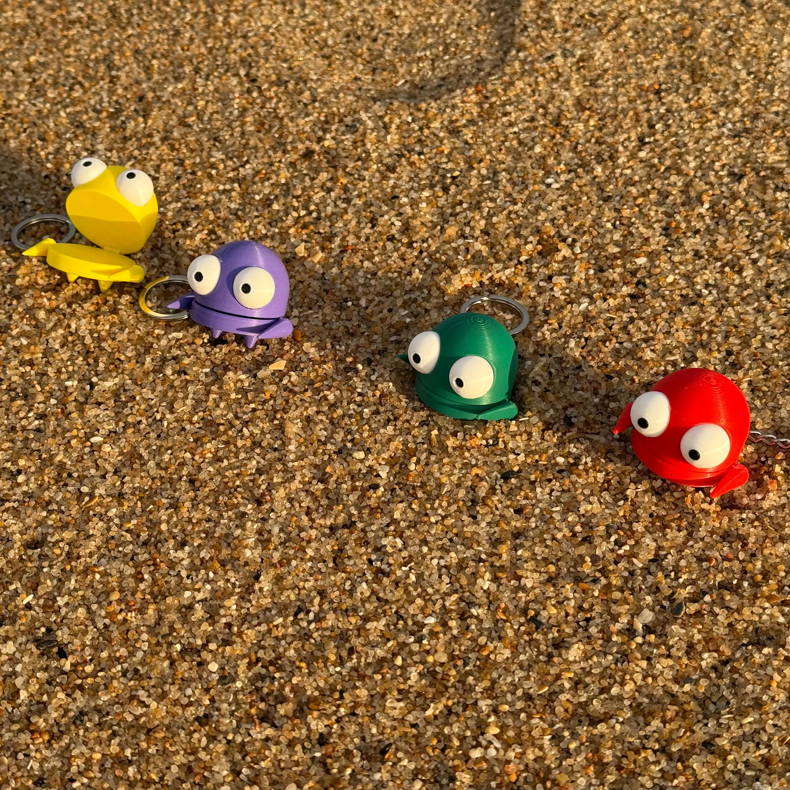 Repo Robot Keychain or Standalone Figurine – Fidget Toy With Moveable ...