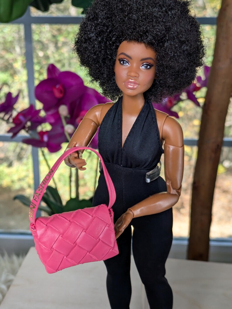 Zuru Mini Brands Fashion Series 3, Barbie, 1:6 Doll All Pink Purse ...