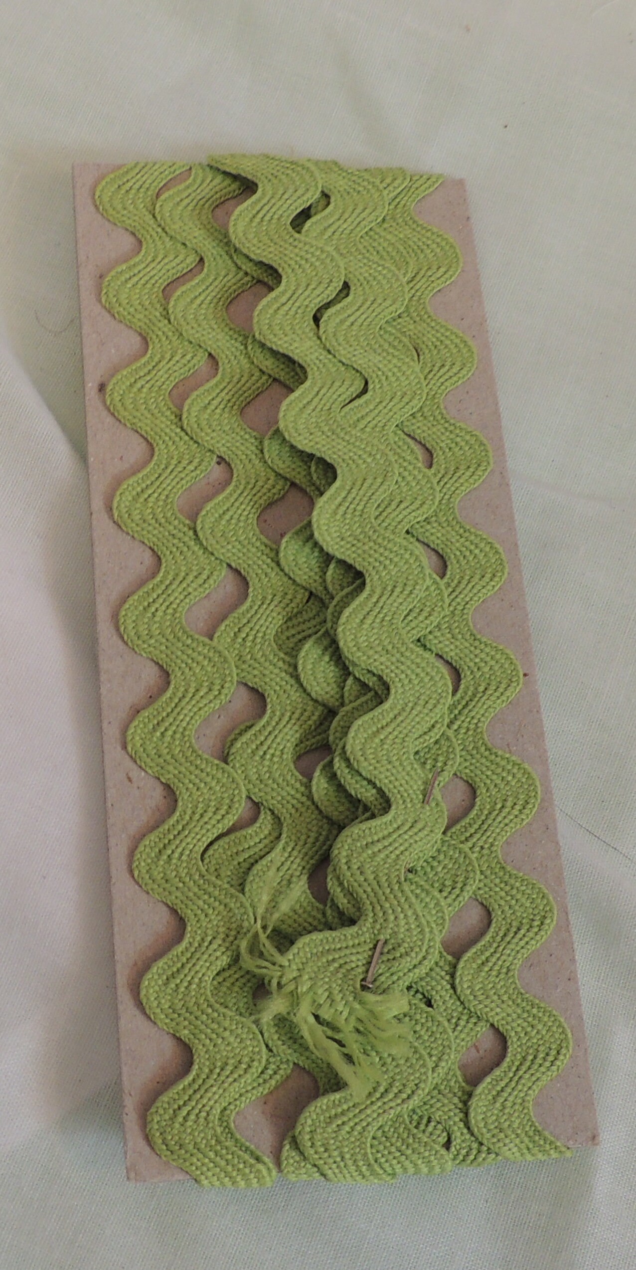 Lime Green Sewing Notions Rick-rack Piping Hand-crocheted Shamrock ...