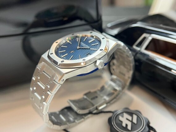 Audemars Piguet Royal Oak Jumbo AP 15202 39mm - Gem