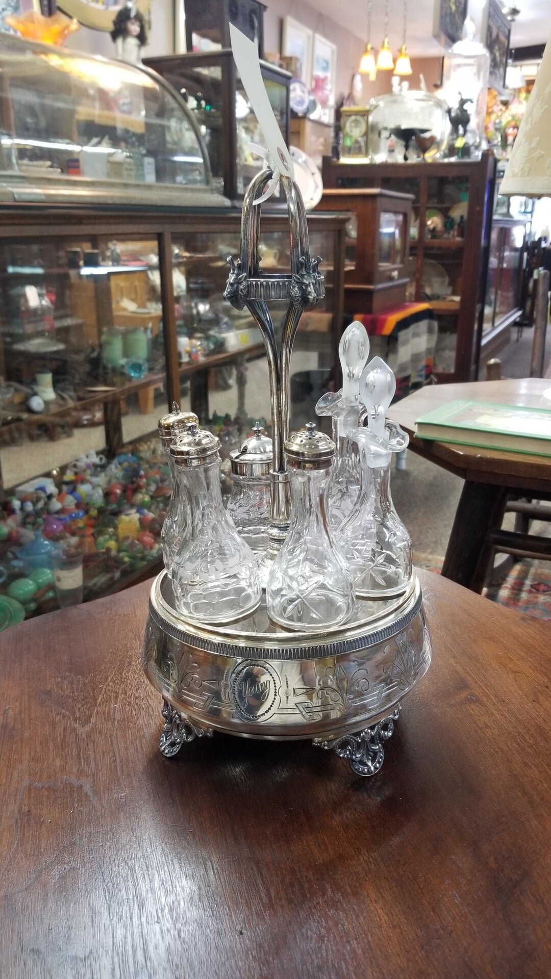 Simpson, Hall and Miller Company Castor Set - Etsy