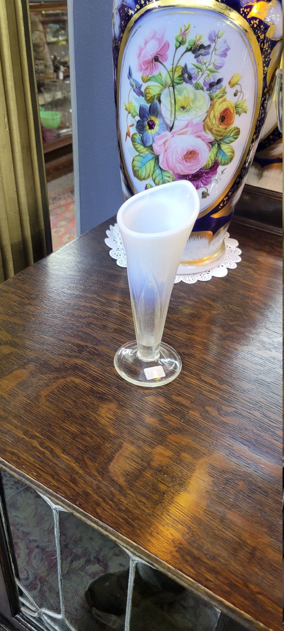 Calyx Vase by Model Flint Glass Company | Etsy