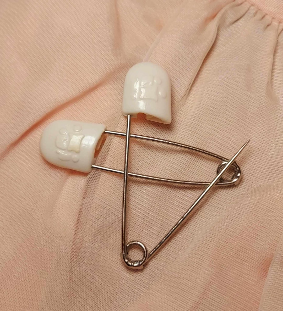 Vintage Diaper Pin Set. White Tips - Etsy