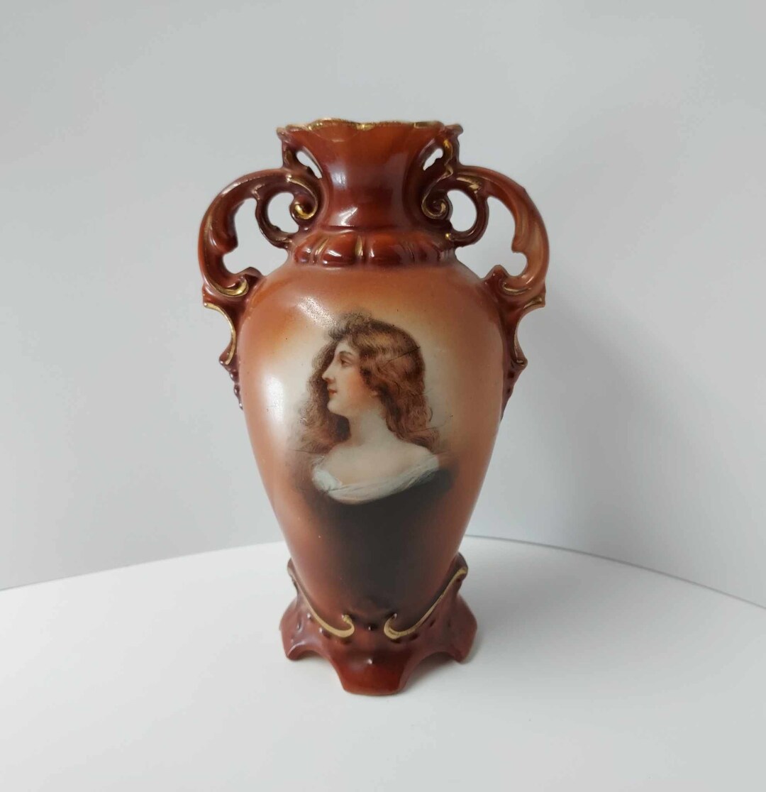 Beautiful Austrian Portrait Vase - Etsy
