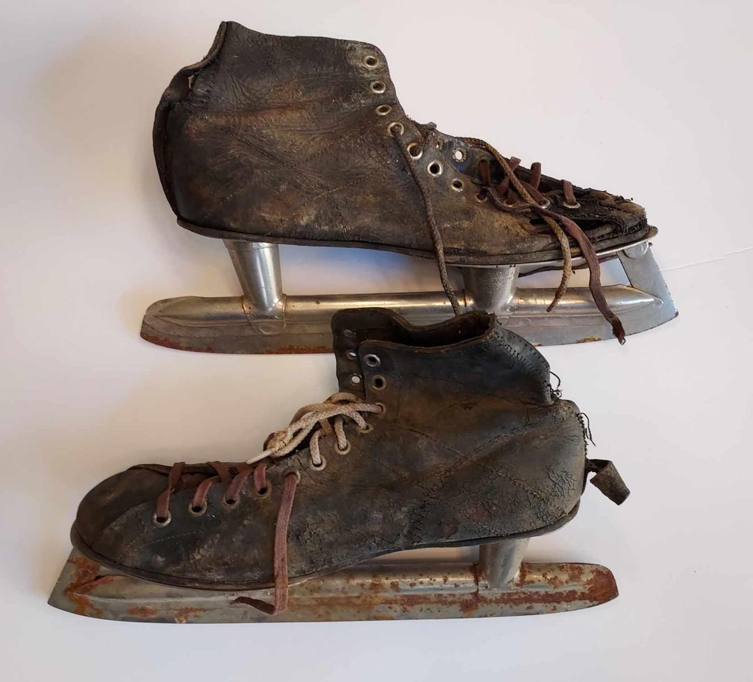 Antique Leather UNION Ice Skates. Christmas Winter Décor, Tubular ...