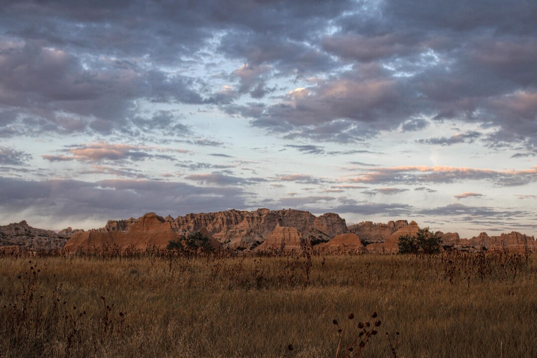 Badlands National Park, South Dakota at Dusk - Etsy
