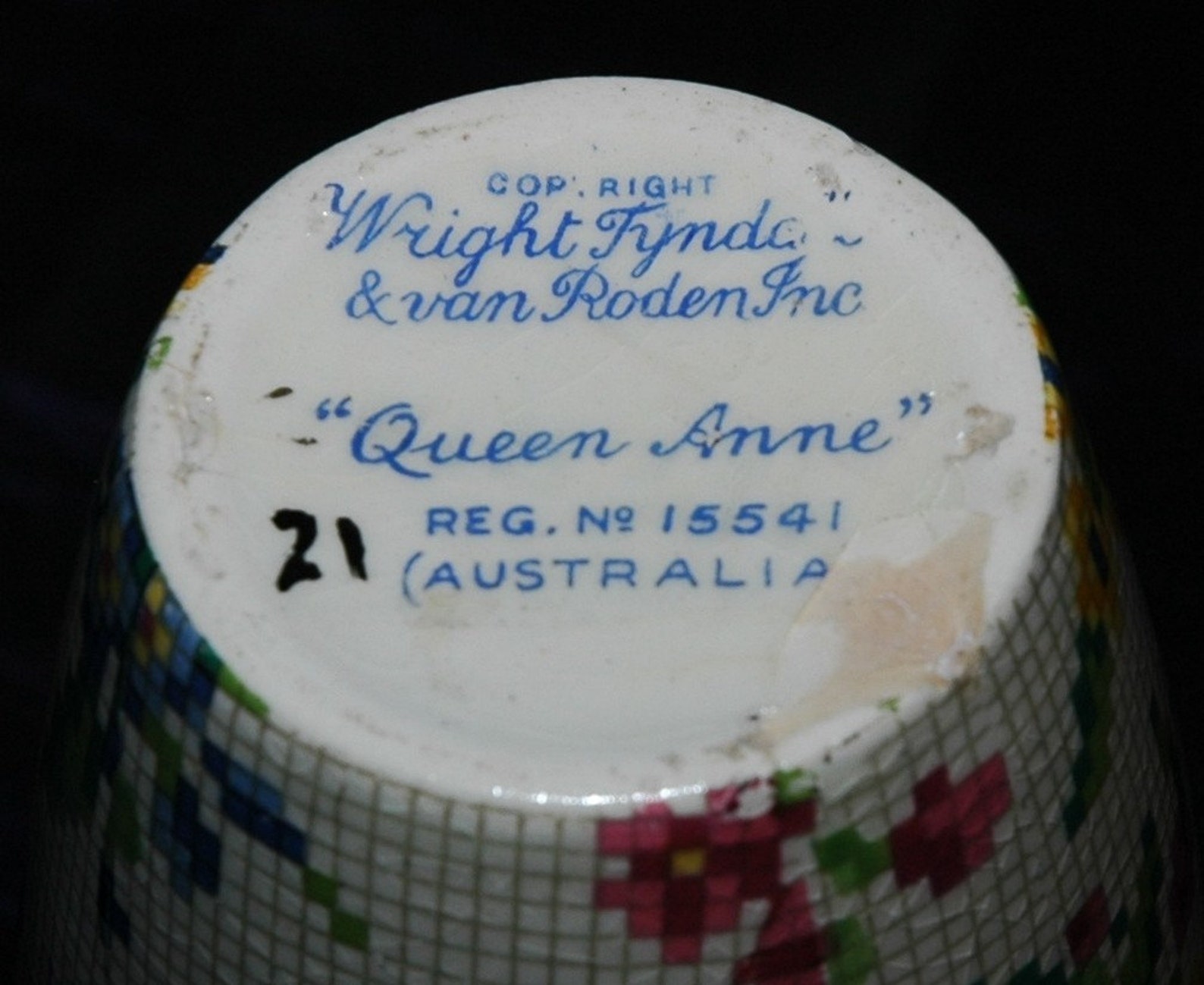 Queen Anne Royal Winton English Chintz 'queen Anne' Bud Vase - Etsy