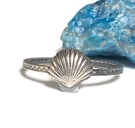 Seashell Ring in Sterling Silver Sea Life Ocean Stacking Ring - Etsy