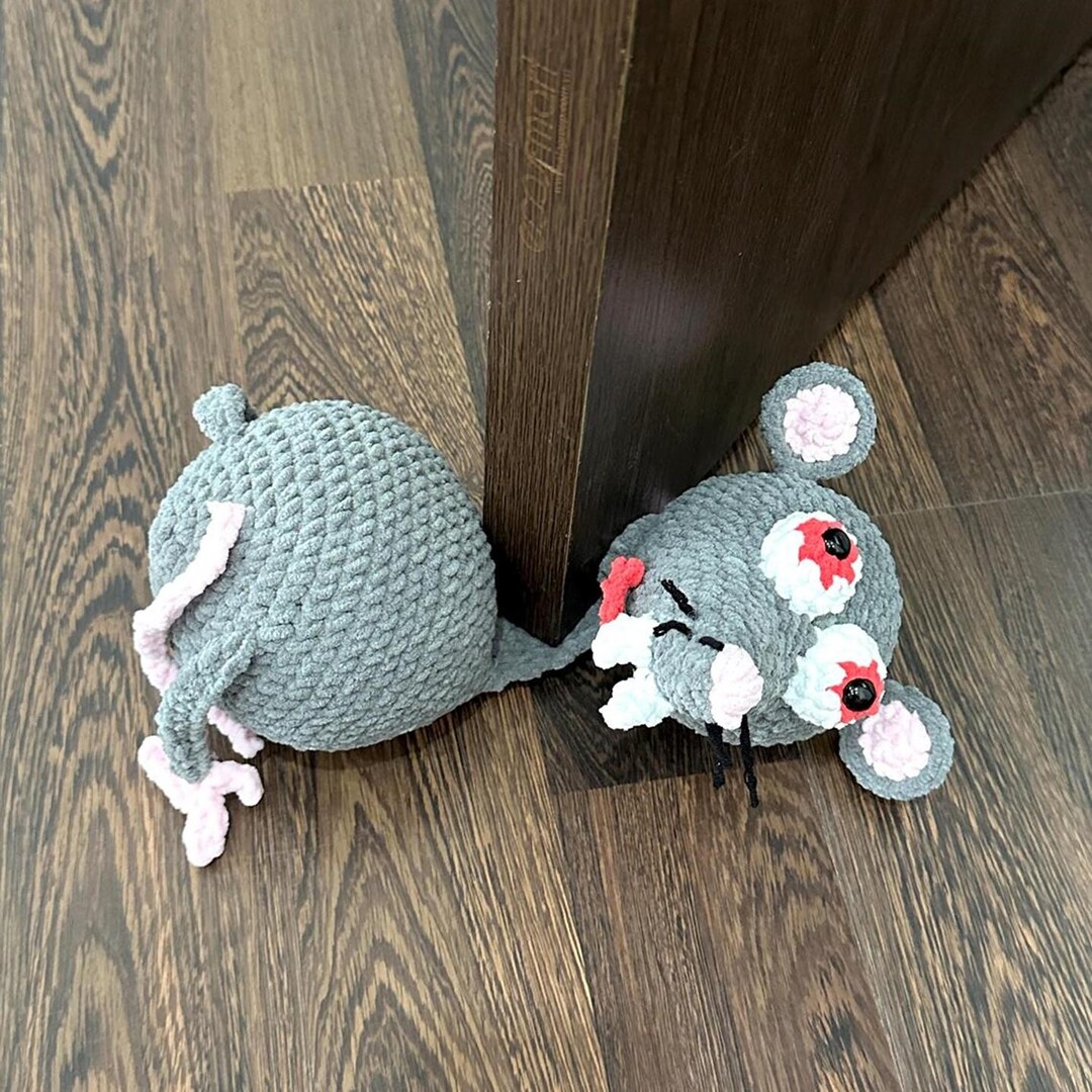 Rat Door Stop Crochet Pattern, Easy Crochet Rat Amigurumi, Door Stopper ...