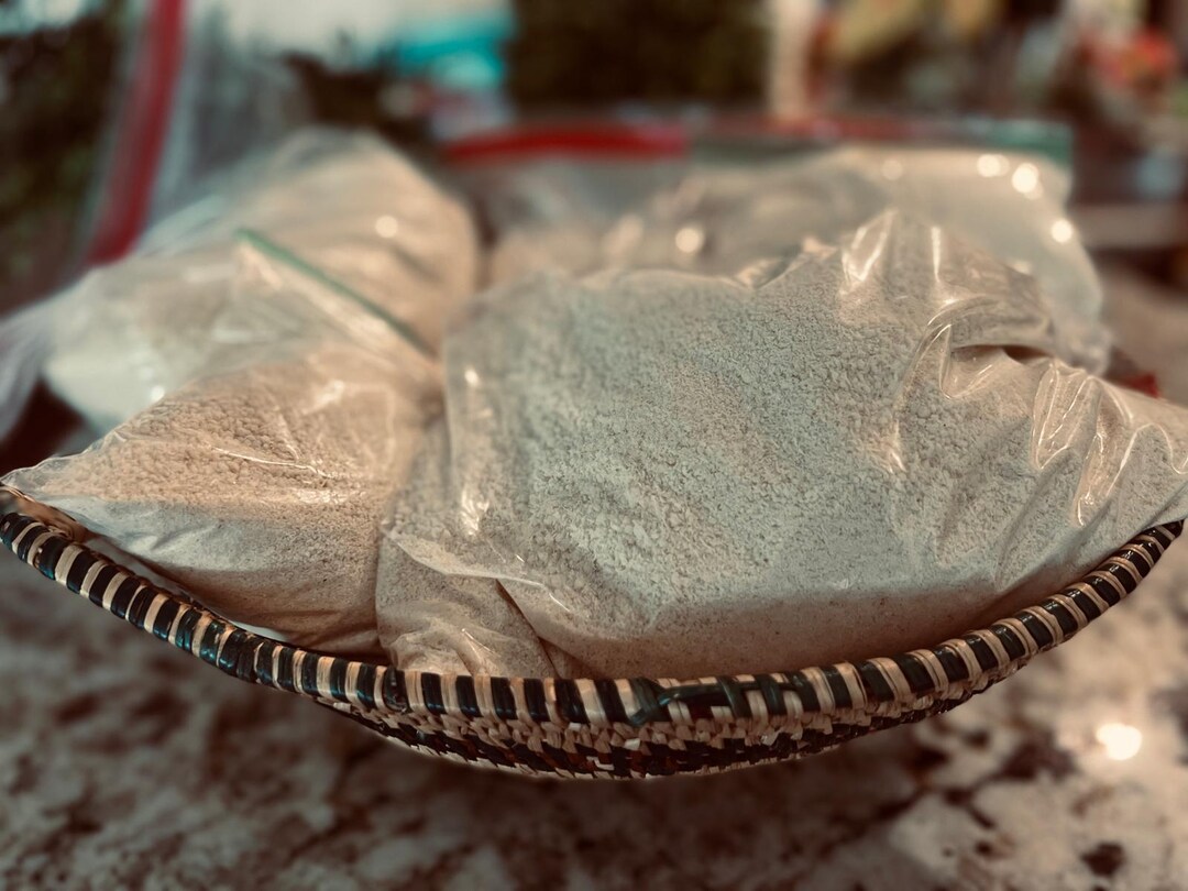 Fresh, Authentic, Crunchy, Crispy GARI From Ghana, GARRI, White Gari ...